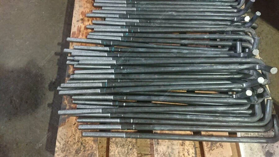 7-Shaped Embedded Bolts | Fastener Manufacturer